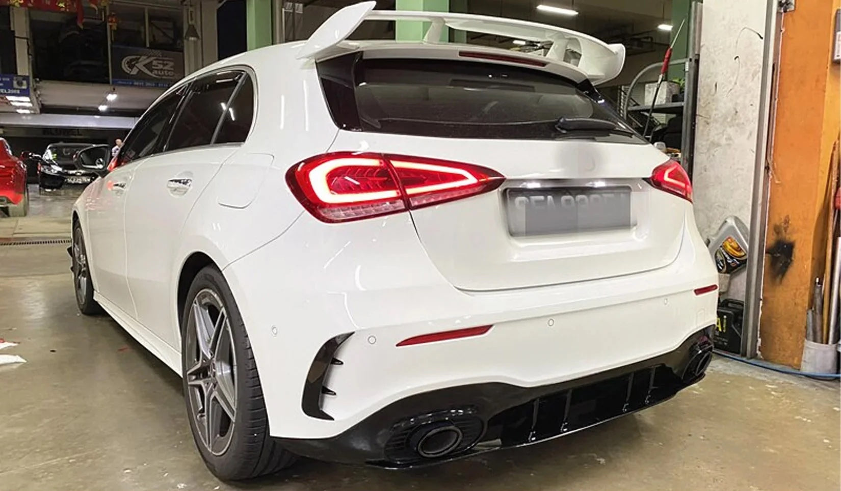 Exon Gloss Black Rear Diffuser Kit A35 AMG Aero-Package Style for Merc ...