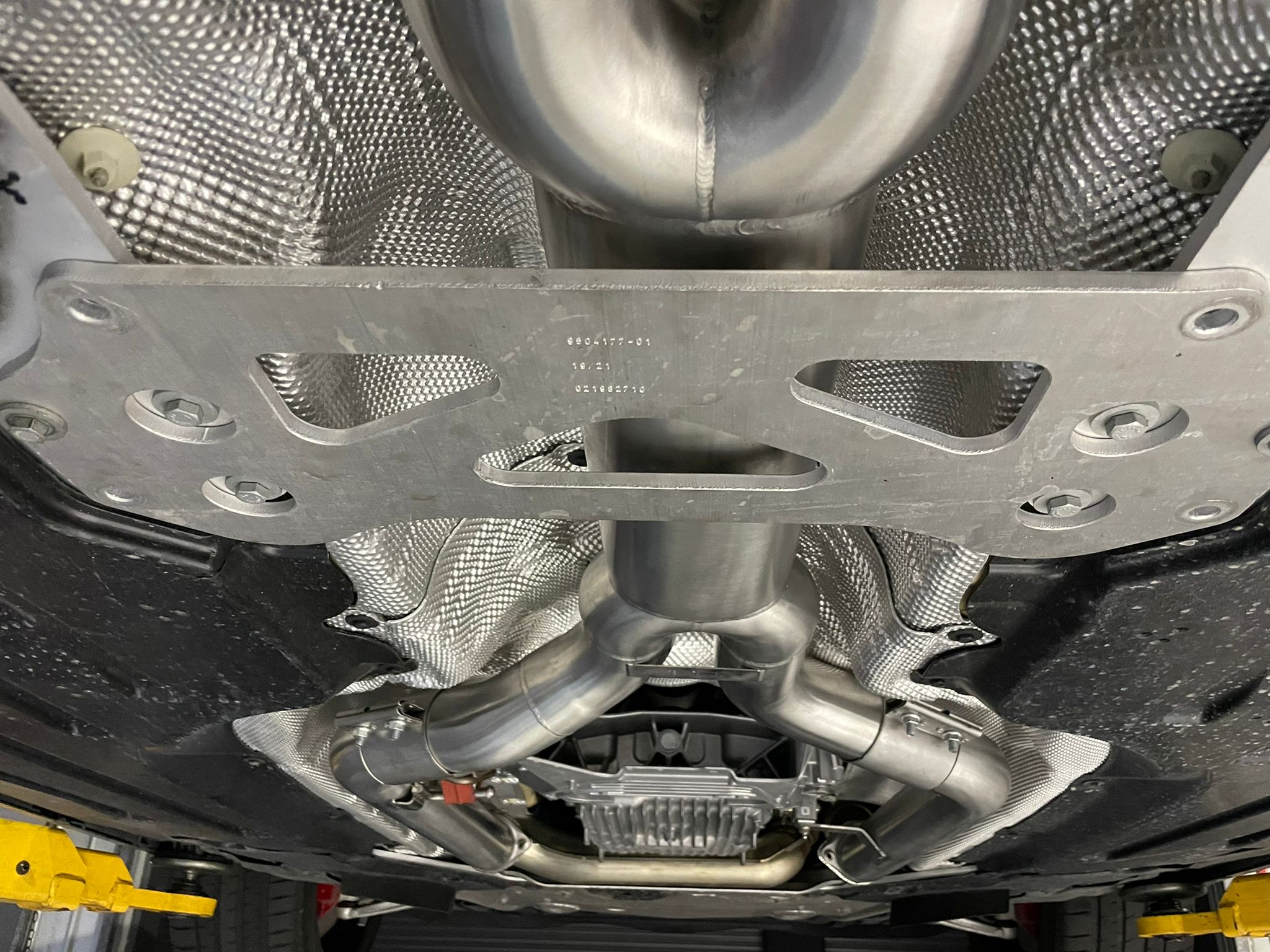 MODE Design Performance Equal Length Single Mid Pipe for BMW M3 G80 G8 ...