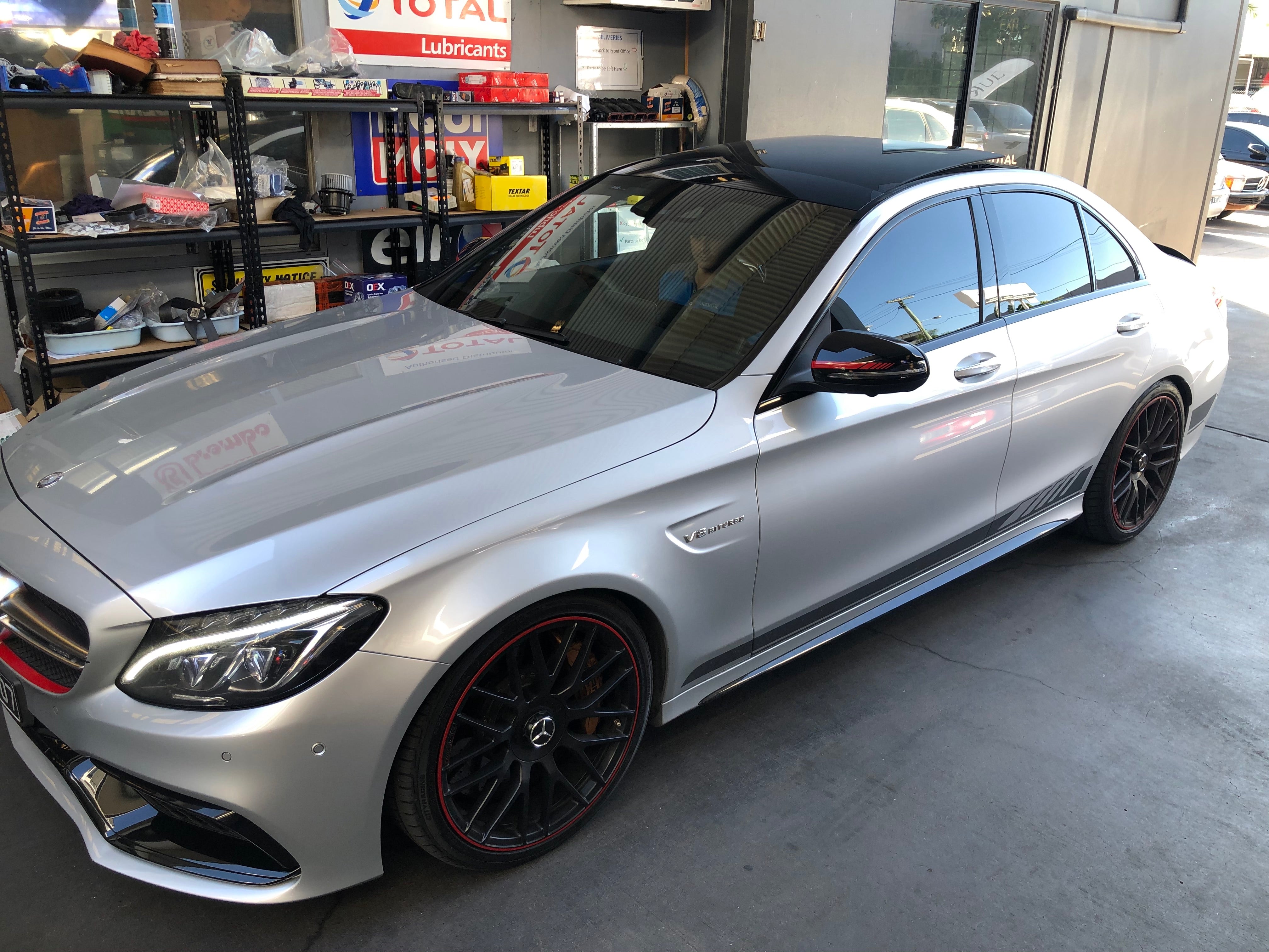 MODE Design Decatted 3.5" Downpipes V2 E63s AMG Mercedes Benz W213 Sed ...